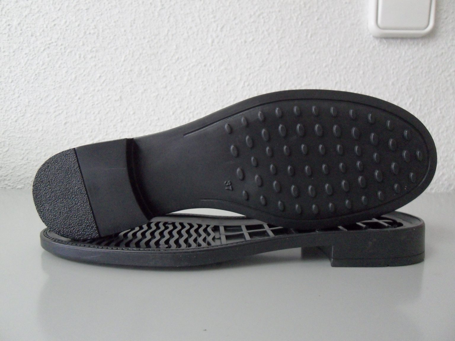 Suelas mujer - Fábrica de suelas y pisos para calzado Joaquí­n Gallardo ...